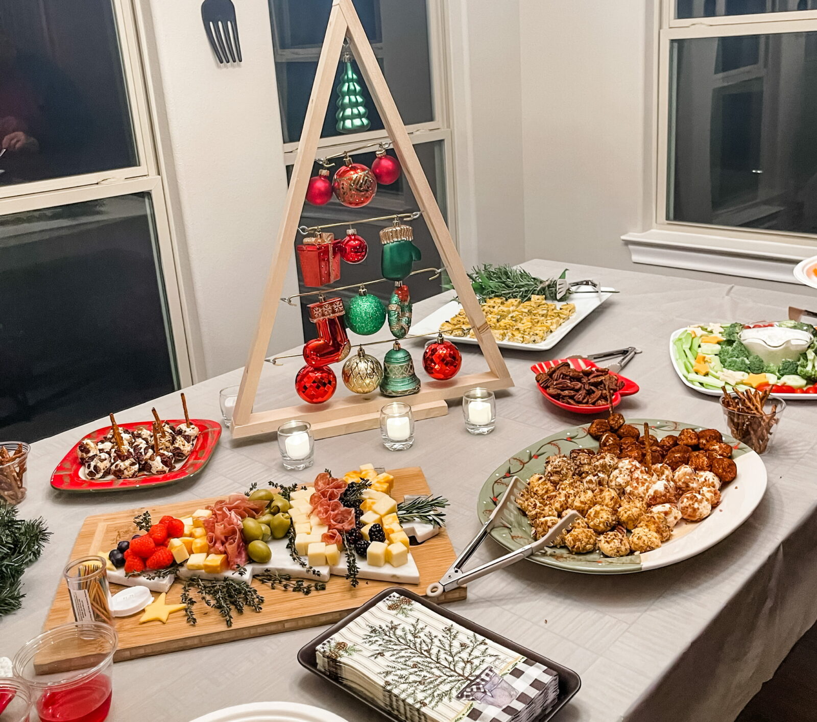 6 Steps for Throwing a Progressive Dinner Party - Hill Country Bon Vivant