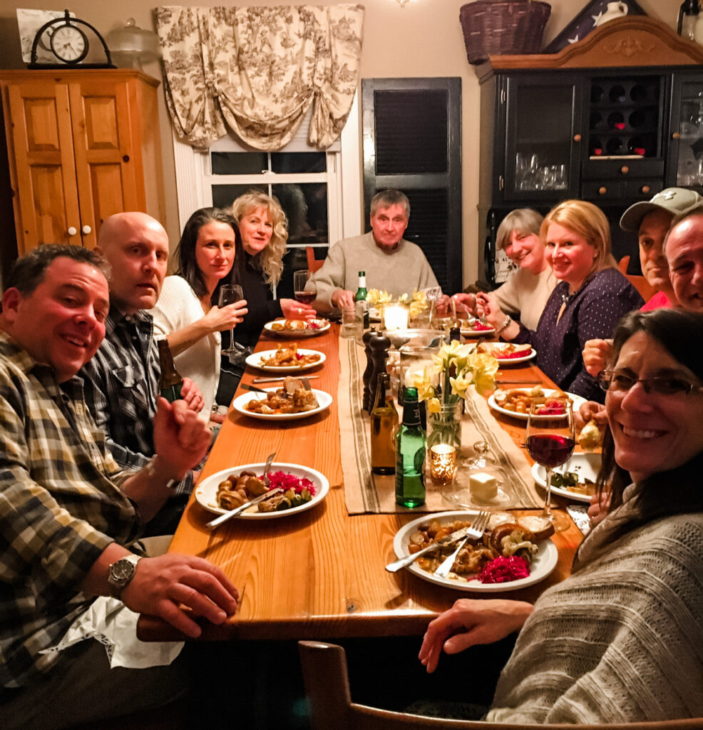 6 Steps for Throwing a Progressive Dinner Party - Hill Country Bon Vivant